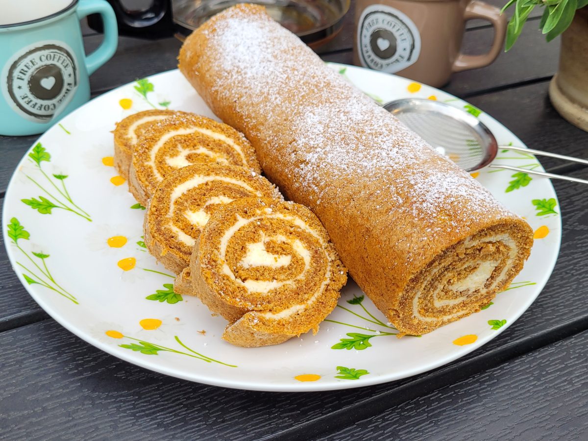 Rolada marchewkowa | Kulinarny Świat